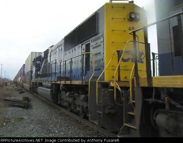 CSX #9012 & #4542